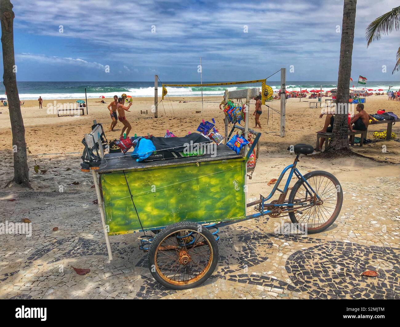 Barra beach rio hi-res stock photography and images - Alamy