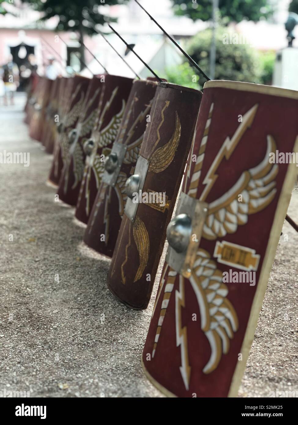 Roman shields hi-res stock photography and images - Alamy