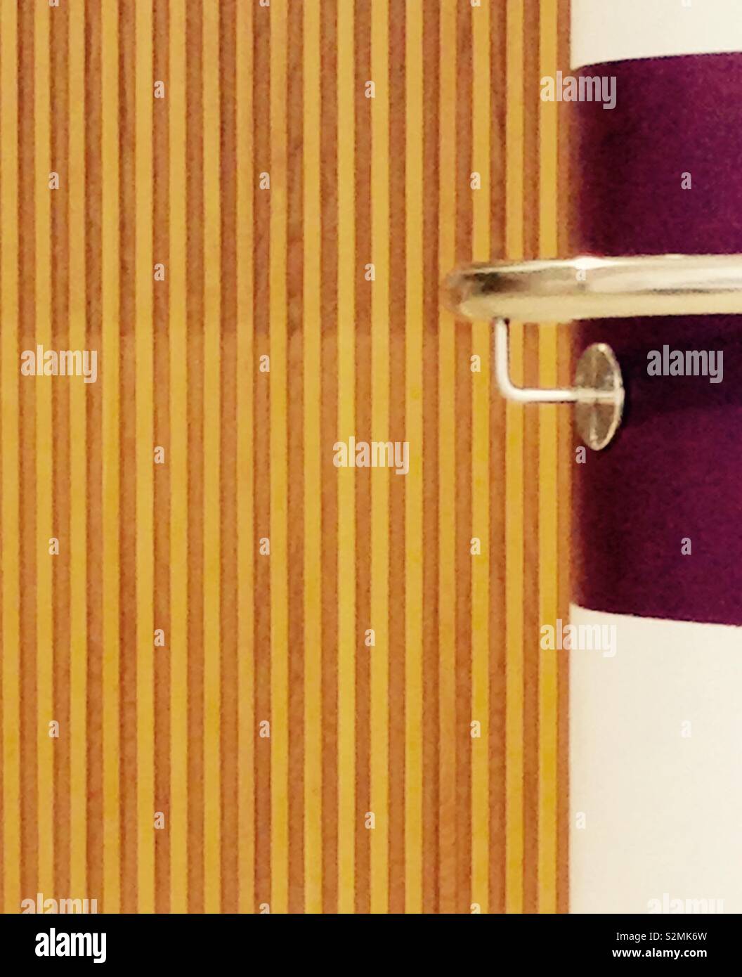 Groovy lines hi-res stock photography and images - Alamy