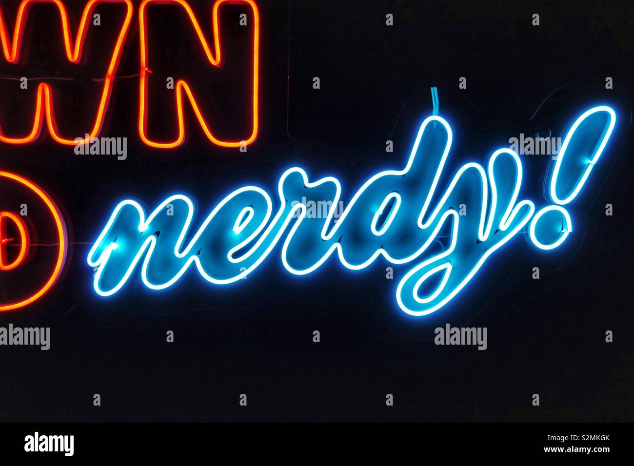 Advertising neon sign hi-res stock photography and images - Alamy