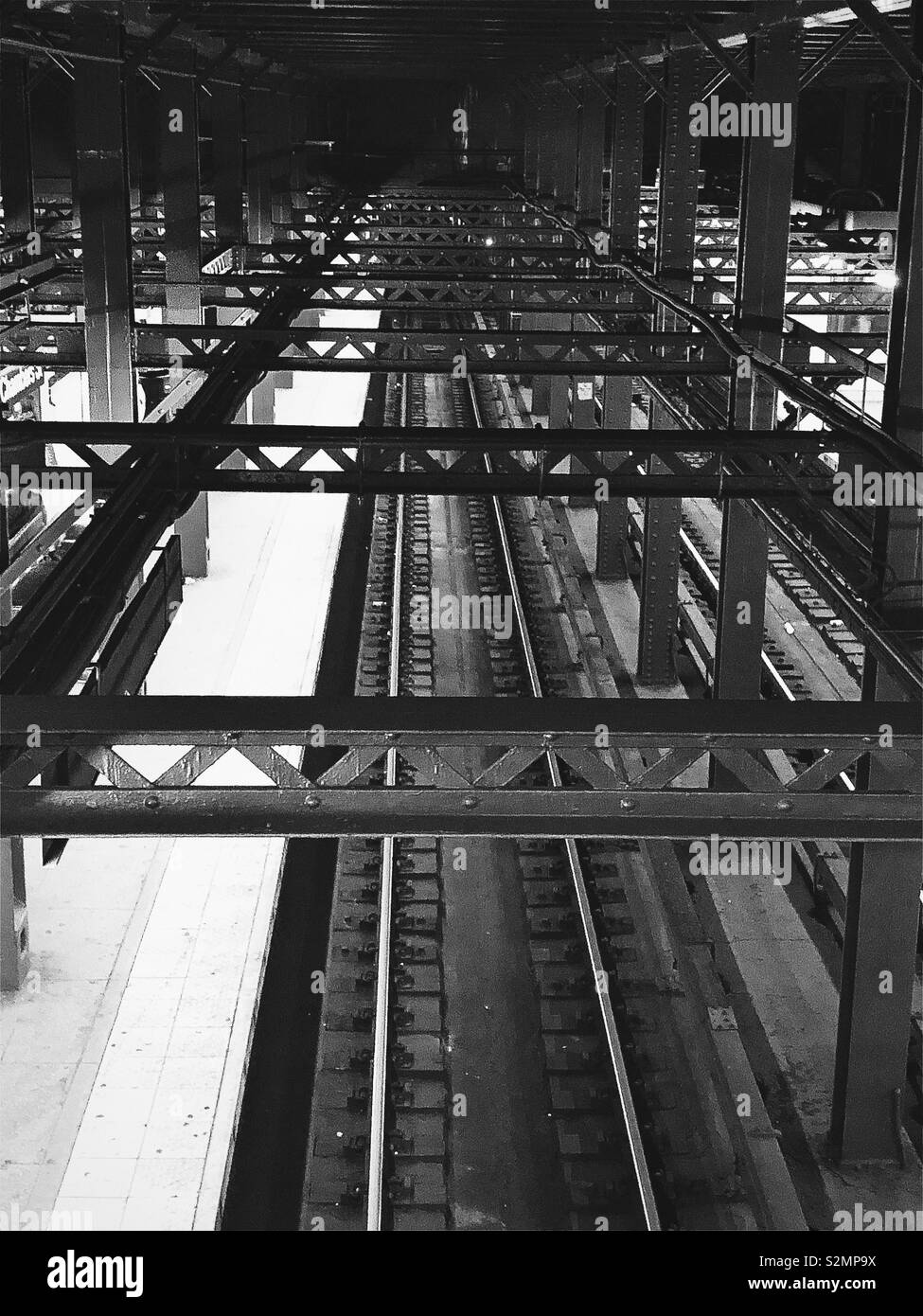 New York subway tracks Stock Photo - Alamy