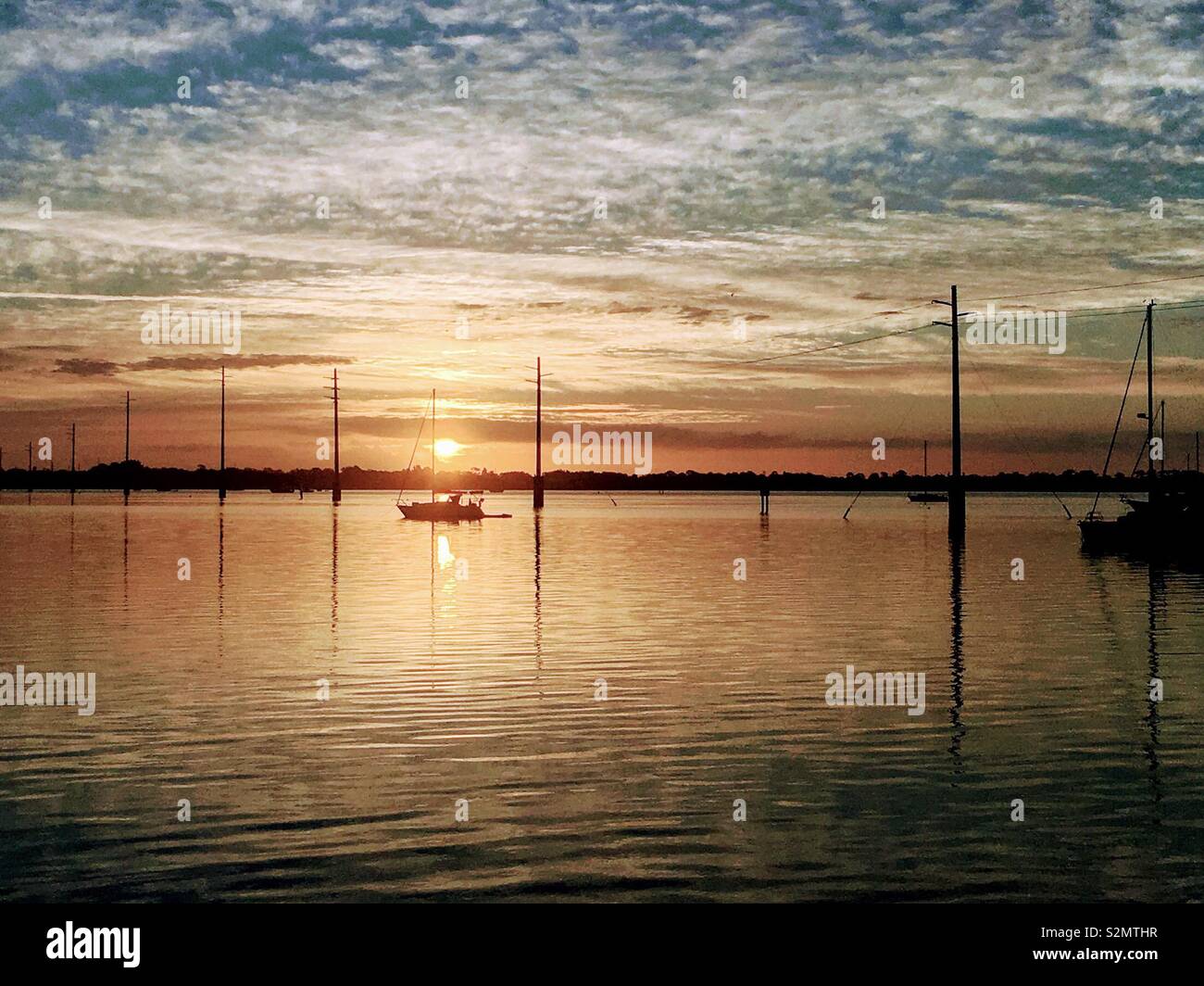 Beautiful sunrise over the river Stock Photo - Alamy
