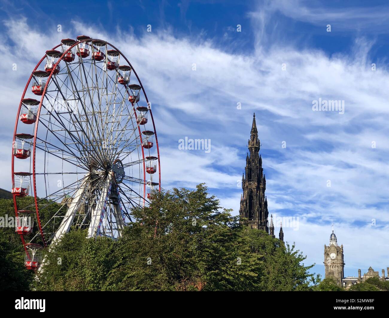 Ferris wheel next to the hub in Edinburgh Stock Photo - Alamy
