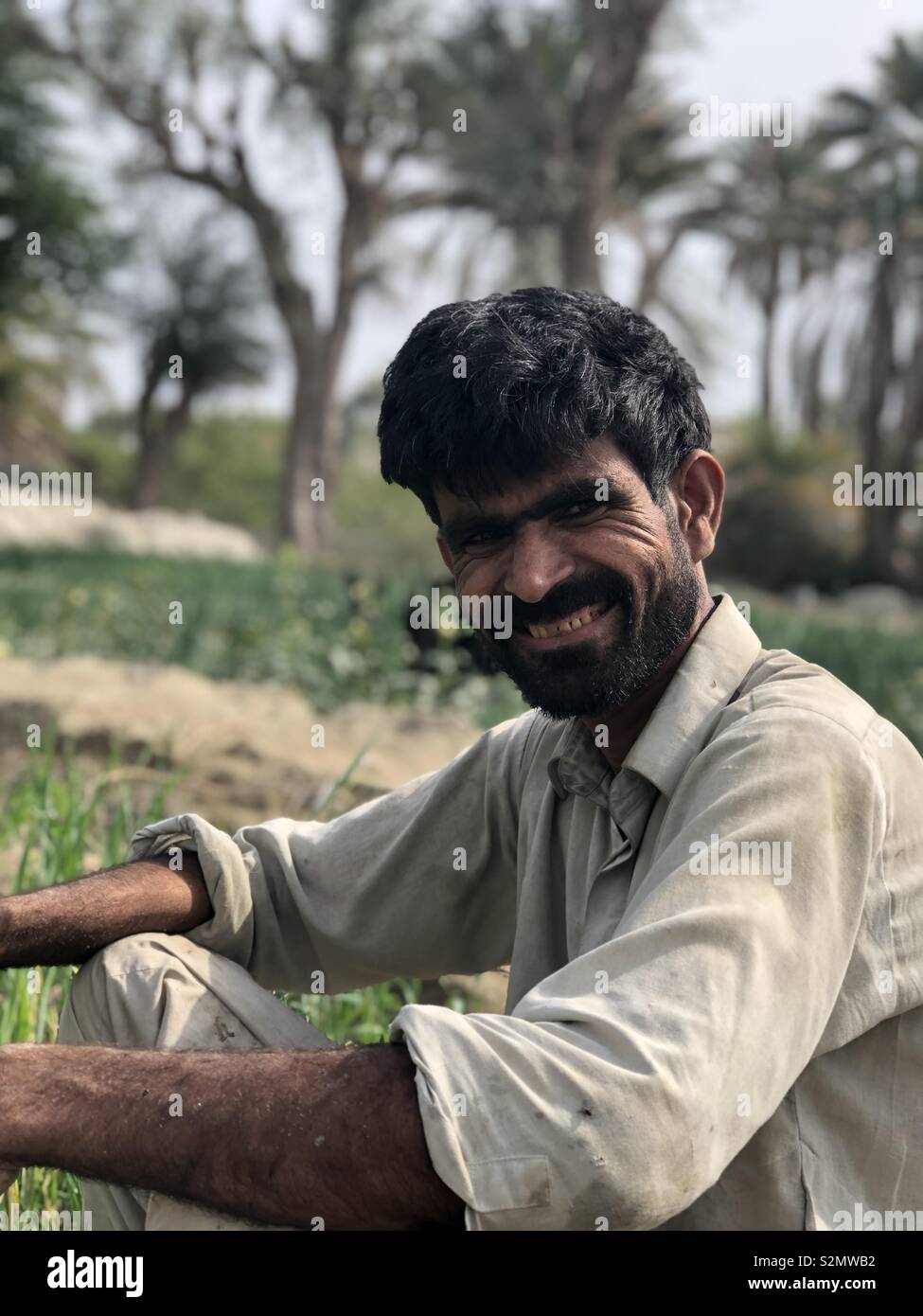 Poor but happy hi-res stock photography and images - Alamy