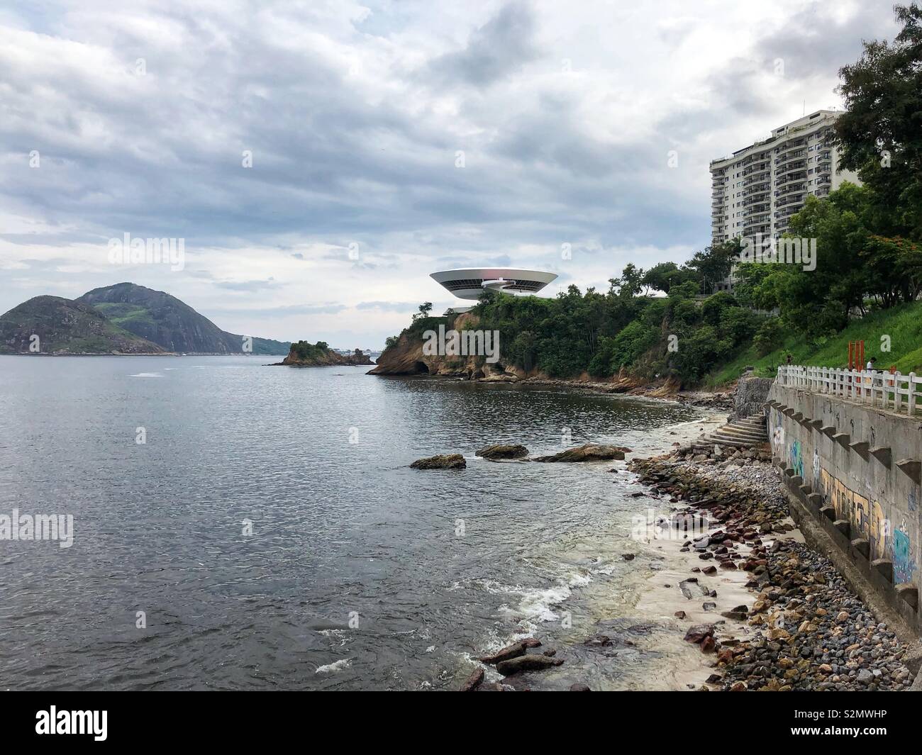 Brazil sea building hi-res stock photography and images - Alamy