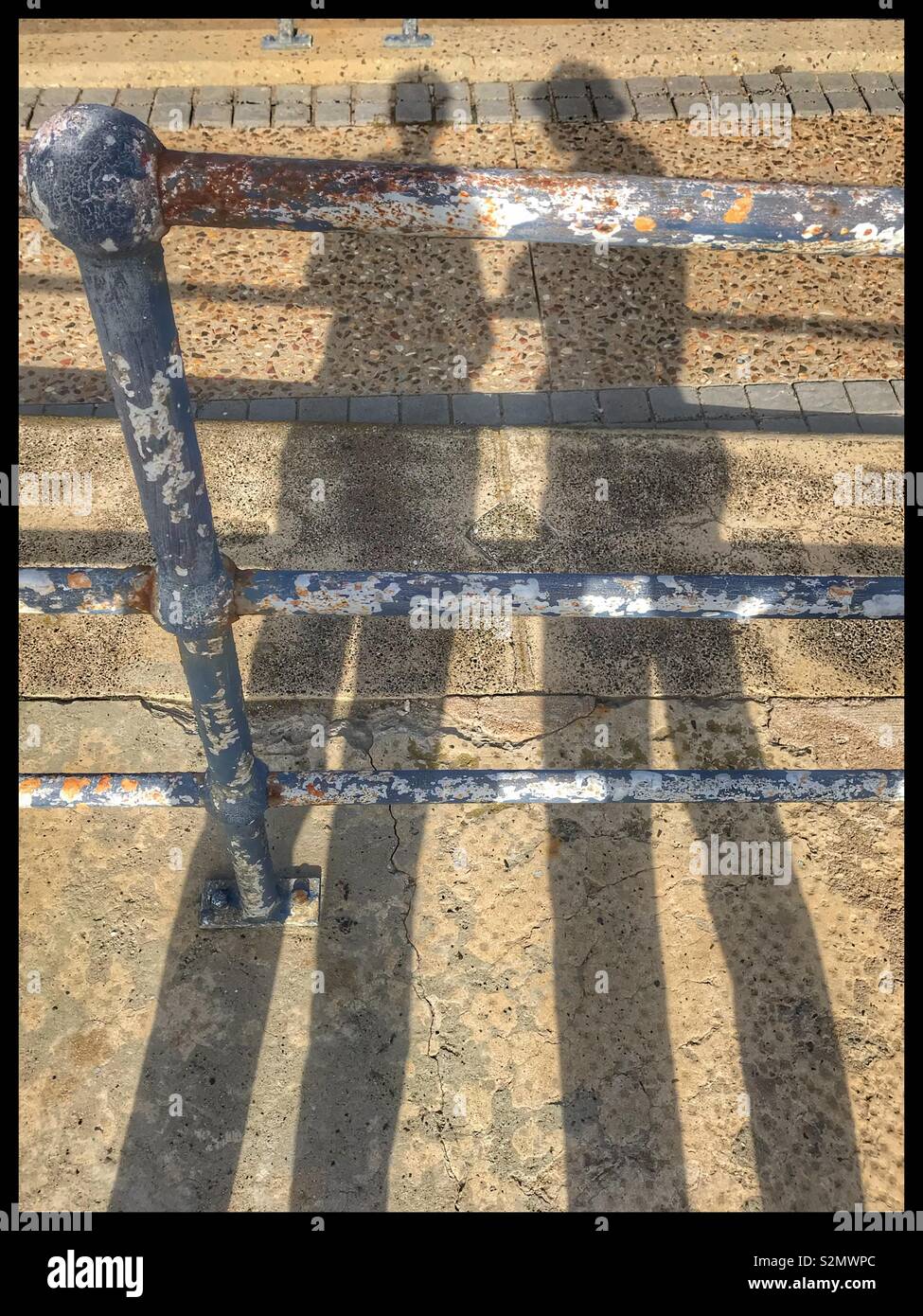 Shadow figures hi-res stock photography and images - Alamy