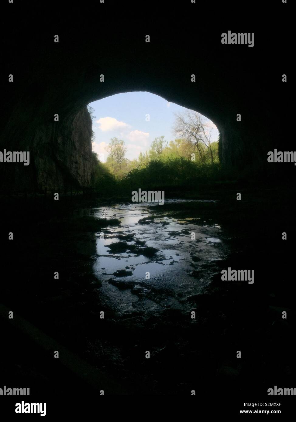 Exploring caves hi-res stock photography and images - Alamy