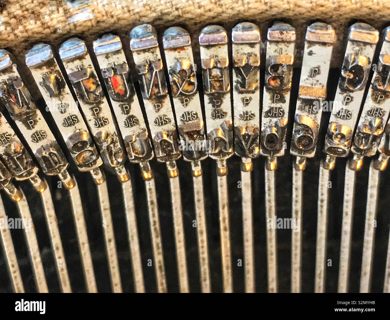 Closeup of letter printing keys in an antique typewriter Stock Photo ...
