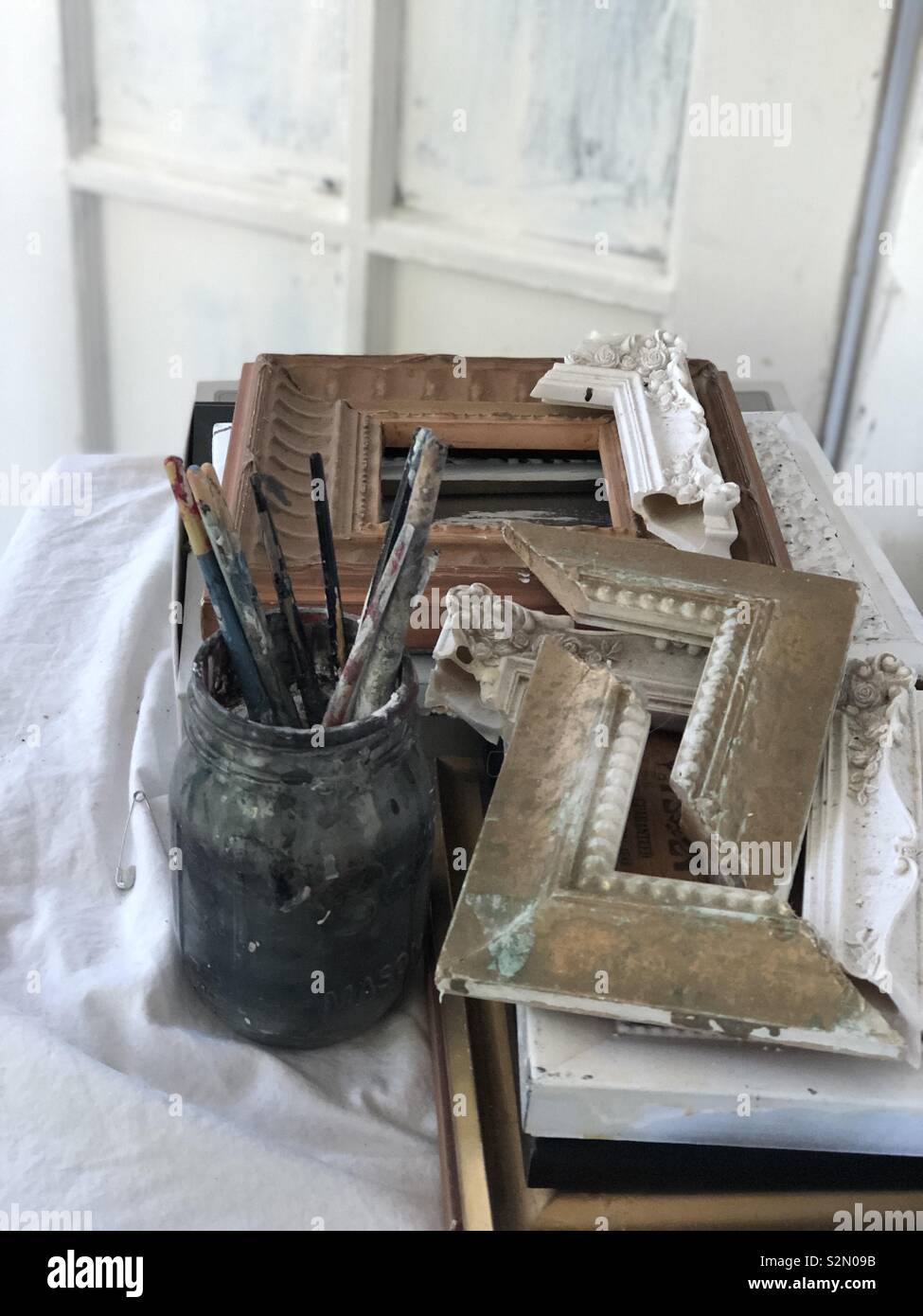 Frames Broken High Resolution Stock Photography and Images - Alamy