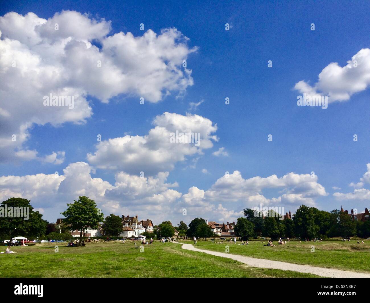 Wimbledon, London - July 2016: Wimbledon Common on a bright sunny day ...