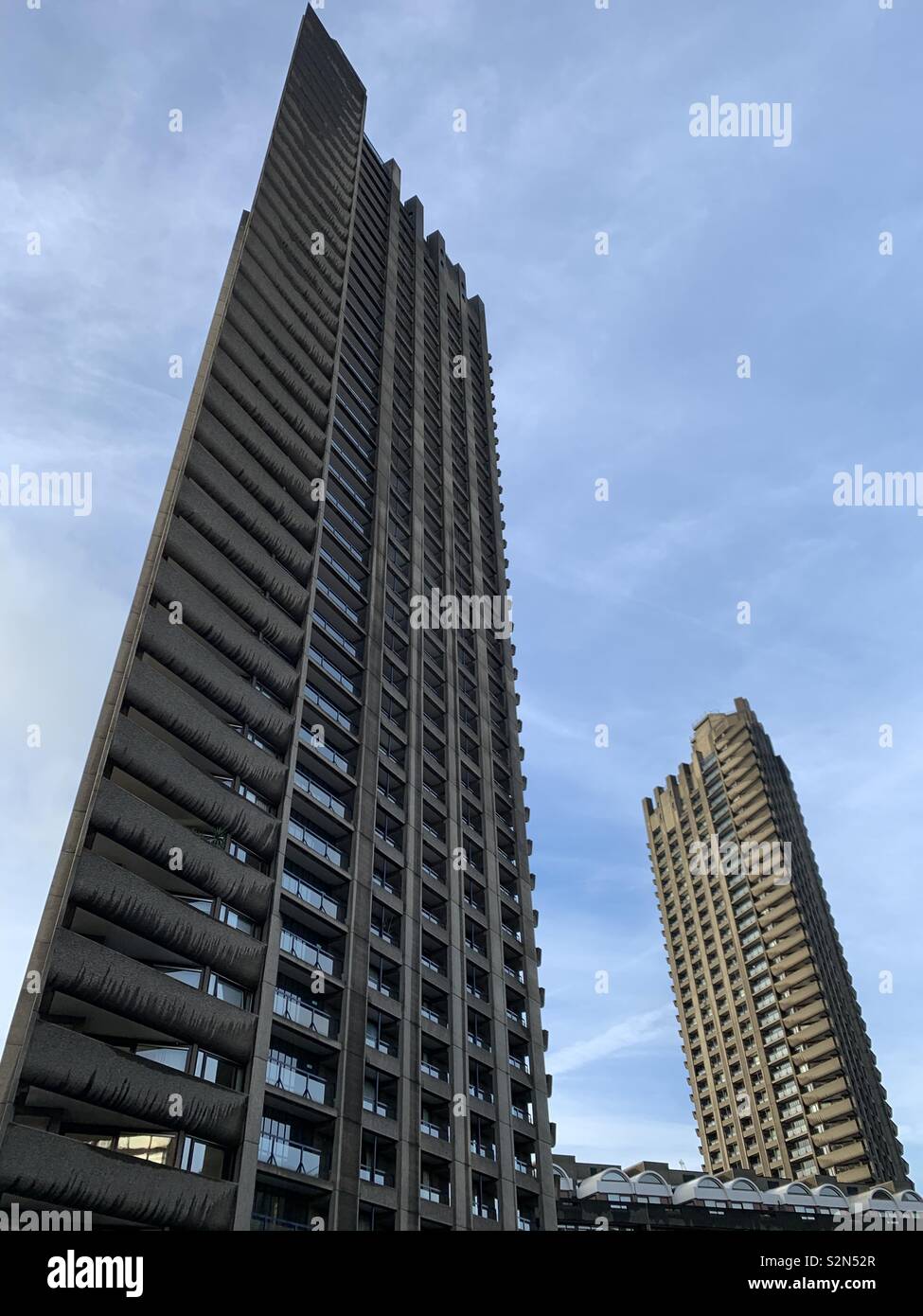 Barbican Building High Resolution Stock Photography and Images - Alamy