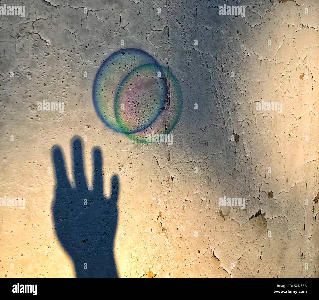 Bubbles popping hi-res stock photography and images - Alamy