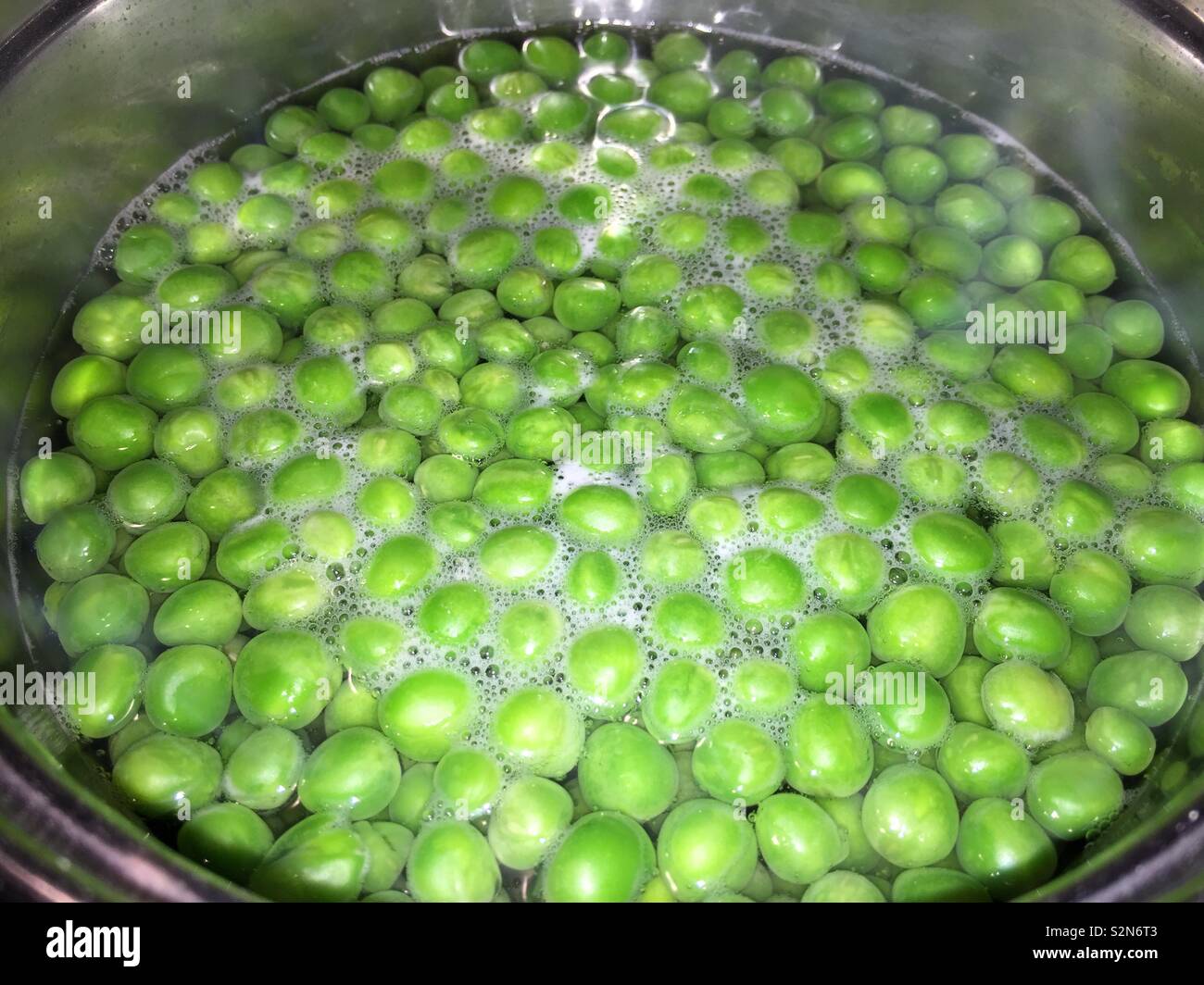 Food boiling hi-res stock photography and images - Alamy