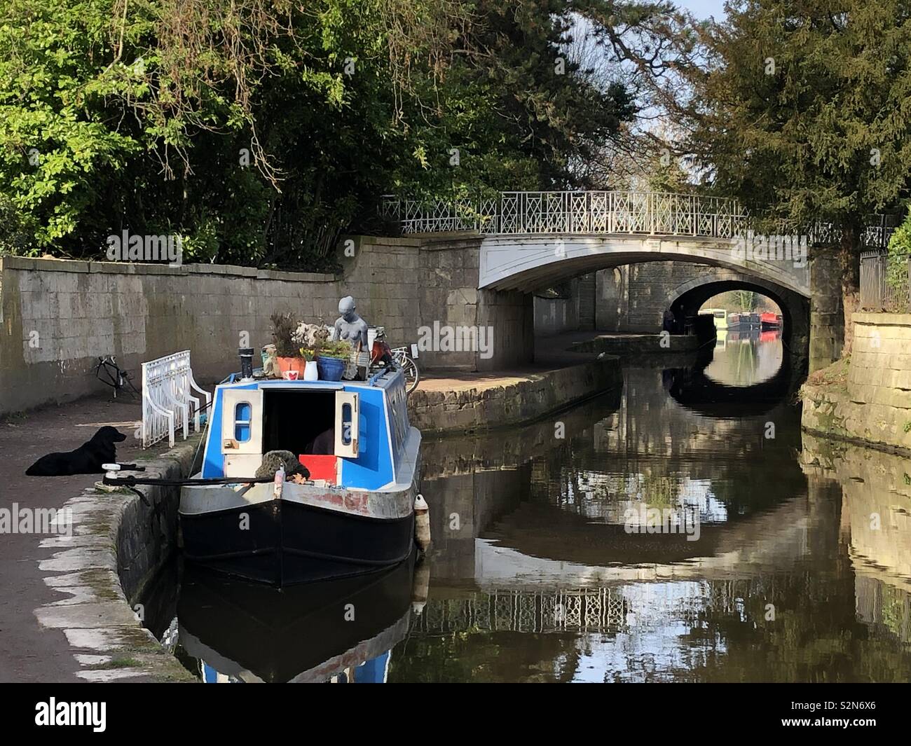 Kennet and avon canal bridges hi-res stock photography and images - Alamy