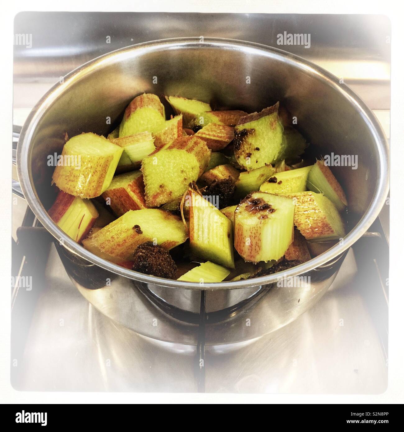 Sugar pan hi-res stock photography and images - Alamy