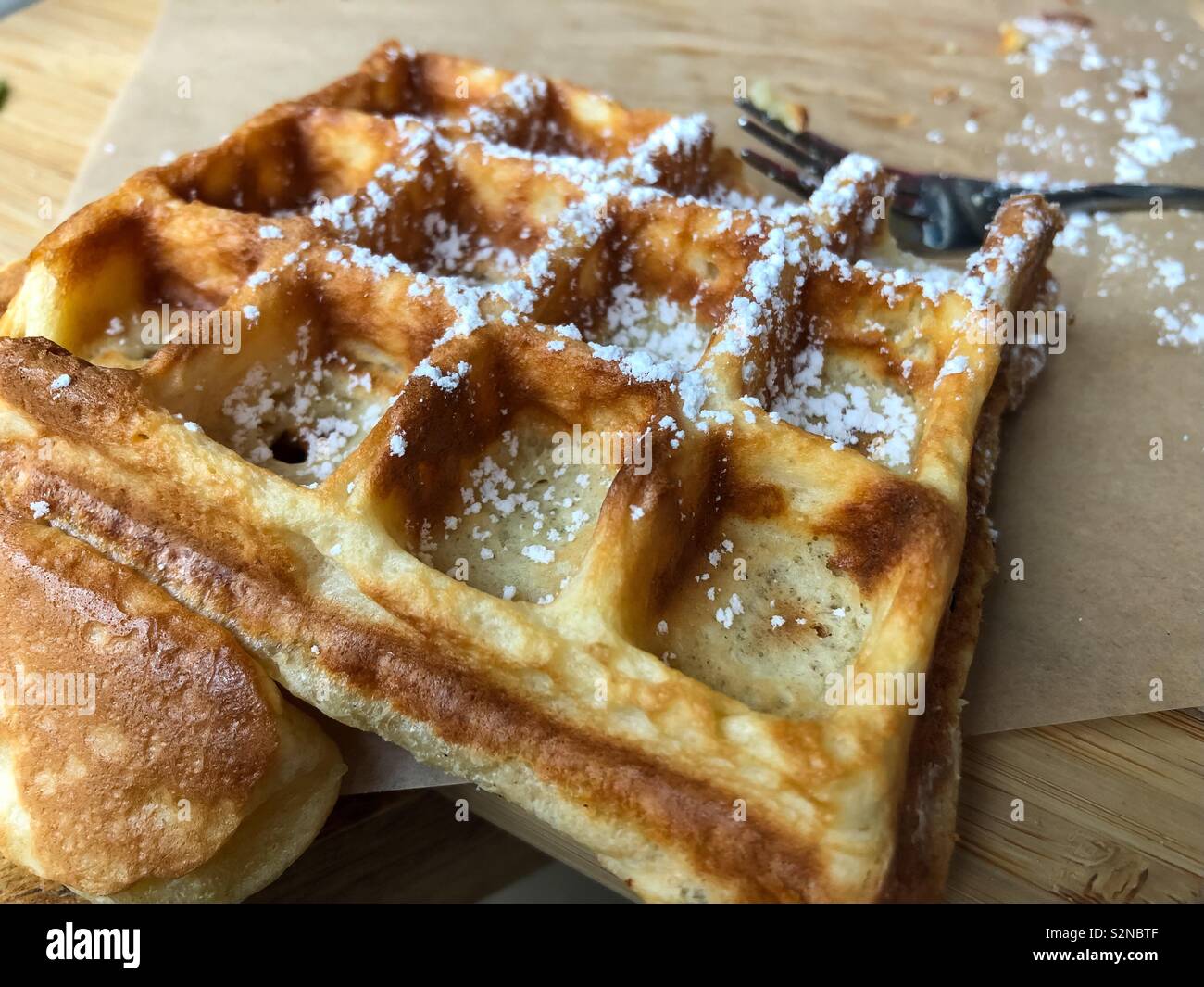 Belgium waffle hi-res stock photography and images - Alamy