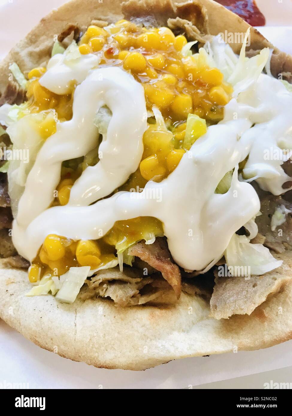 Take away doner kebab salad hi-res stock photography and images - Alamy