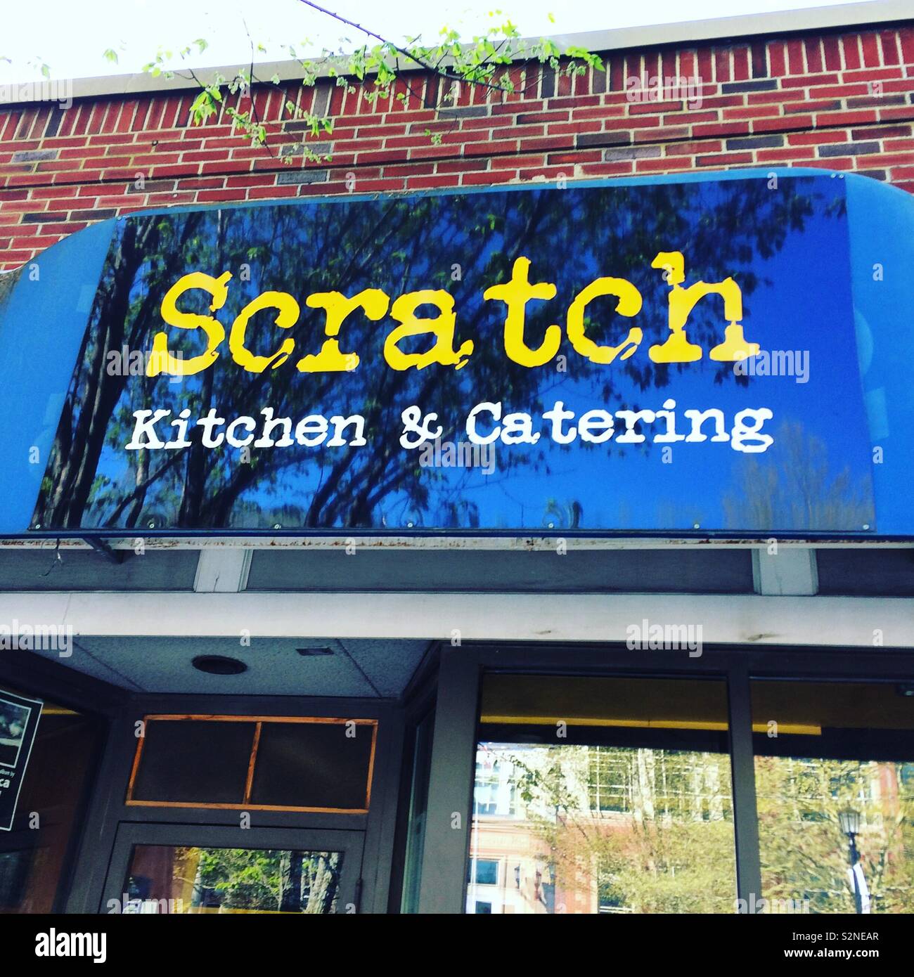 Scratch kitchen hi-res stock photography and images - Alamy