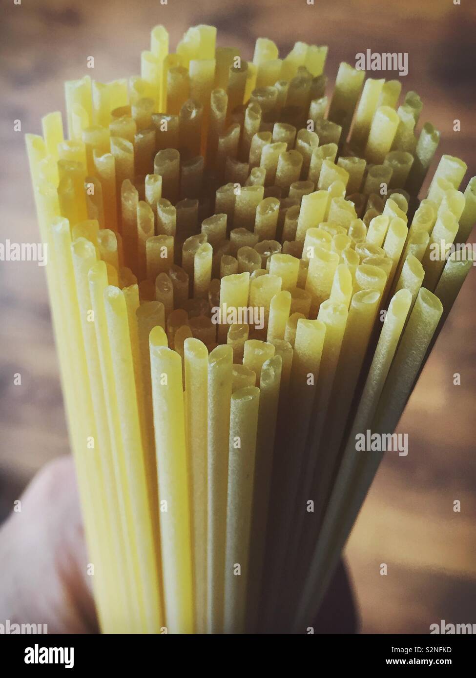 Durum linguine pasta hi-res stock photography and images - Alamy