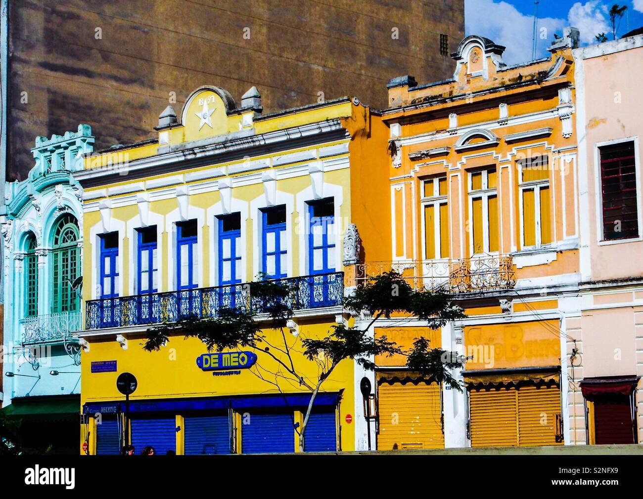 Brazil _ smartphone stock photos and images - Alamy