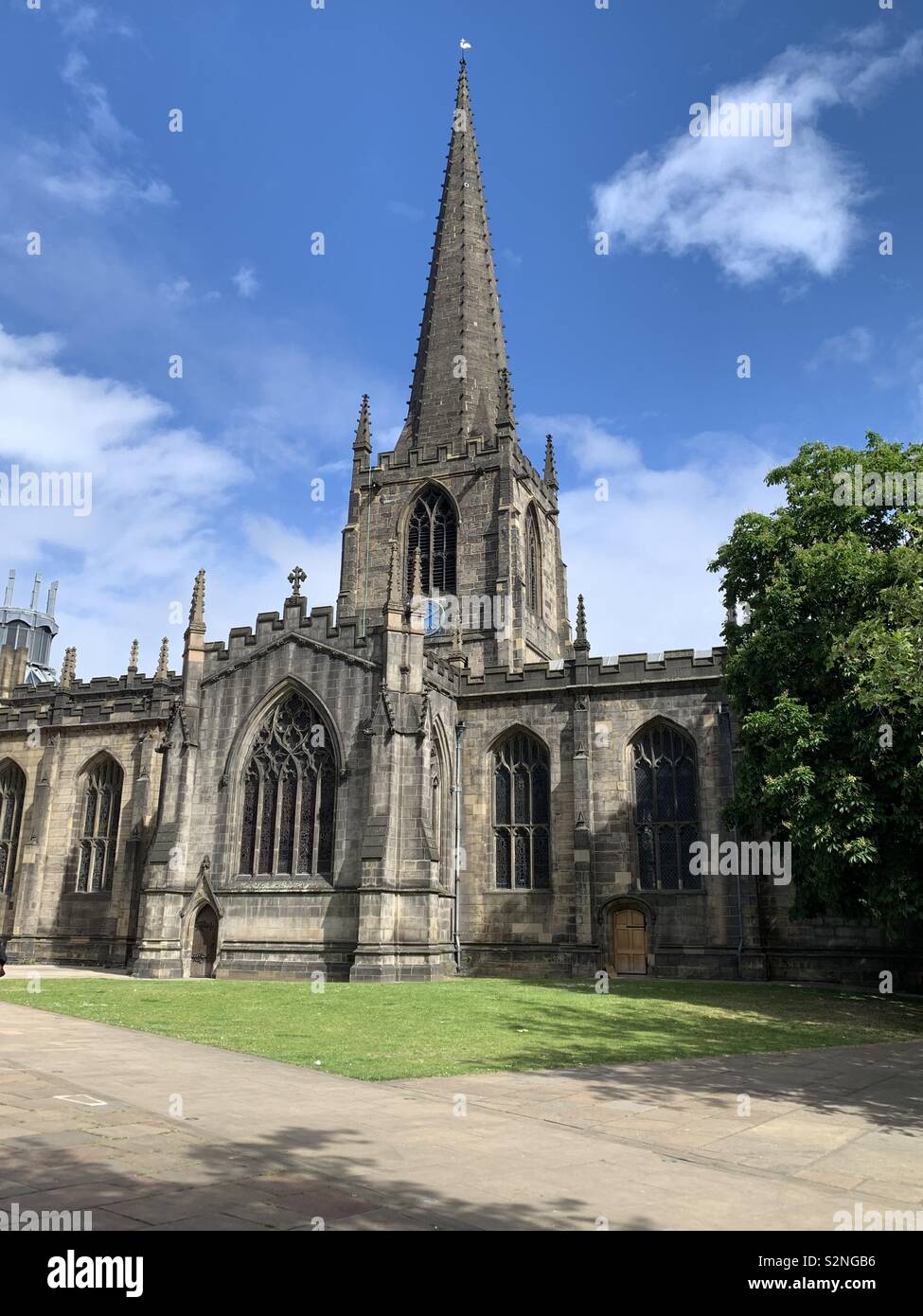 Sheffield cathedral hi-res stock photography and images - Alamy