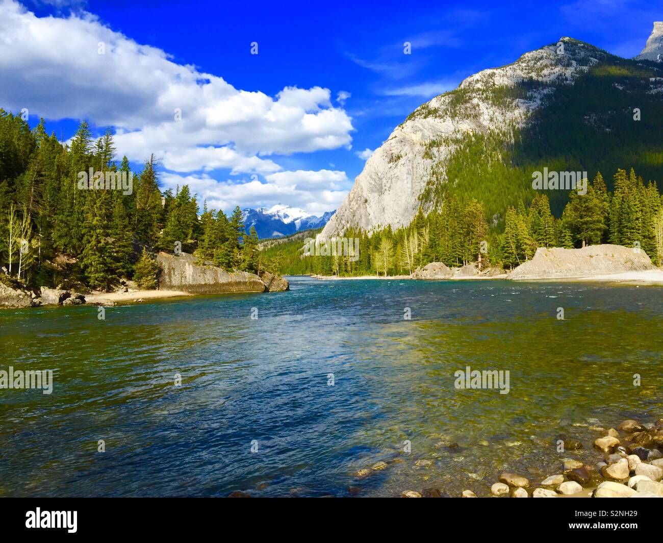 Bow River and the Canadian Rockies, Banff National Park, Alberta ...