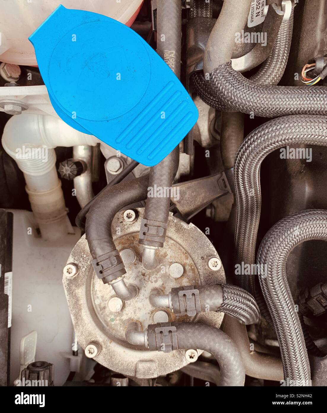 Blue engine cover hi-res stock photography and images - Alamy