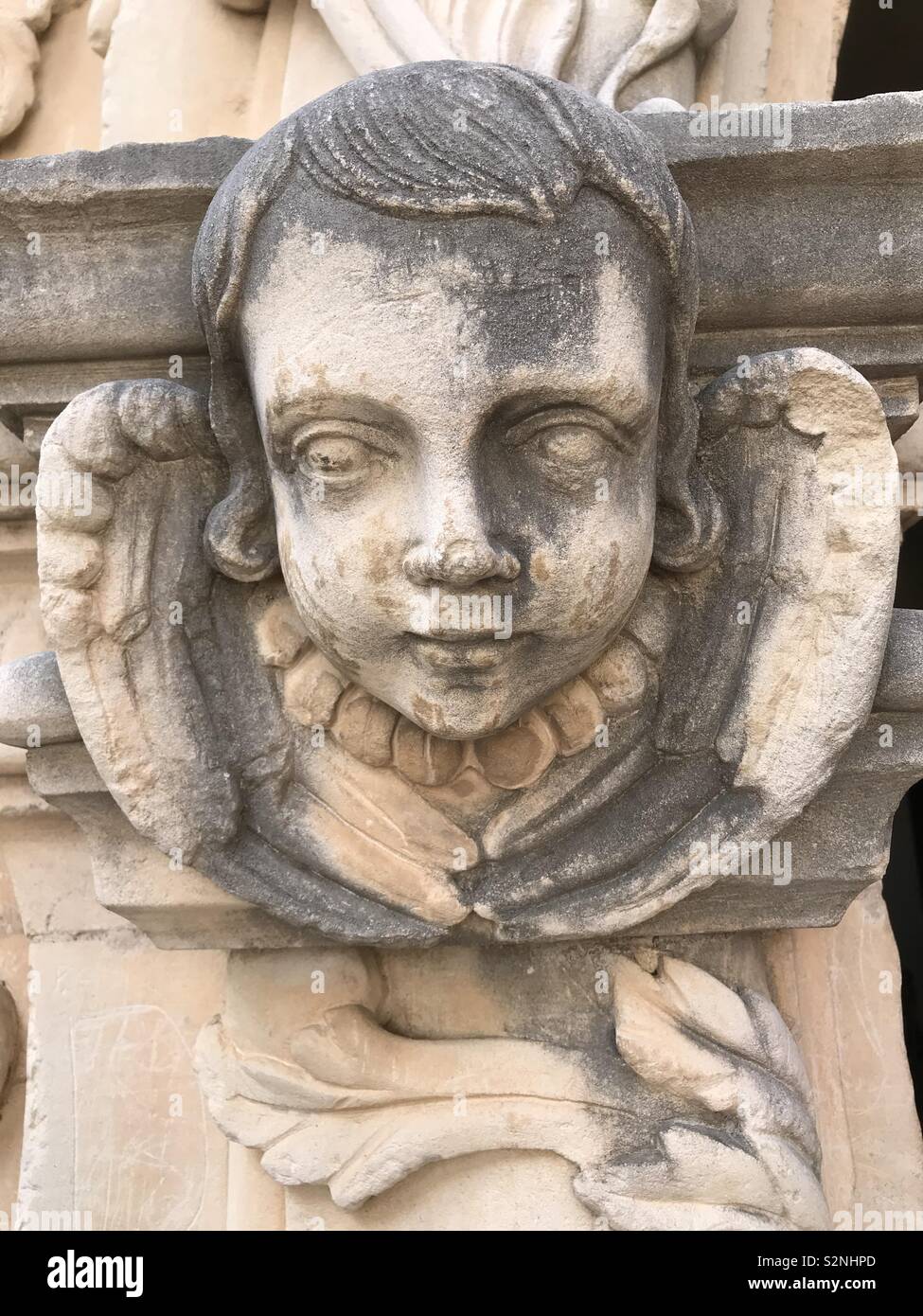 Face by carving hi-res stock photography and images - Alamy