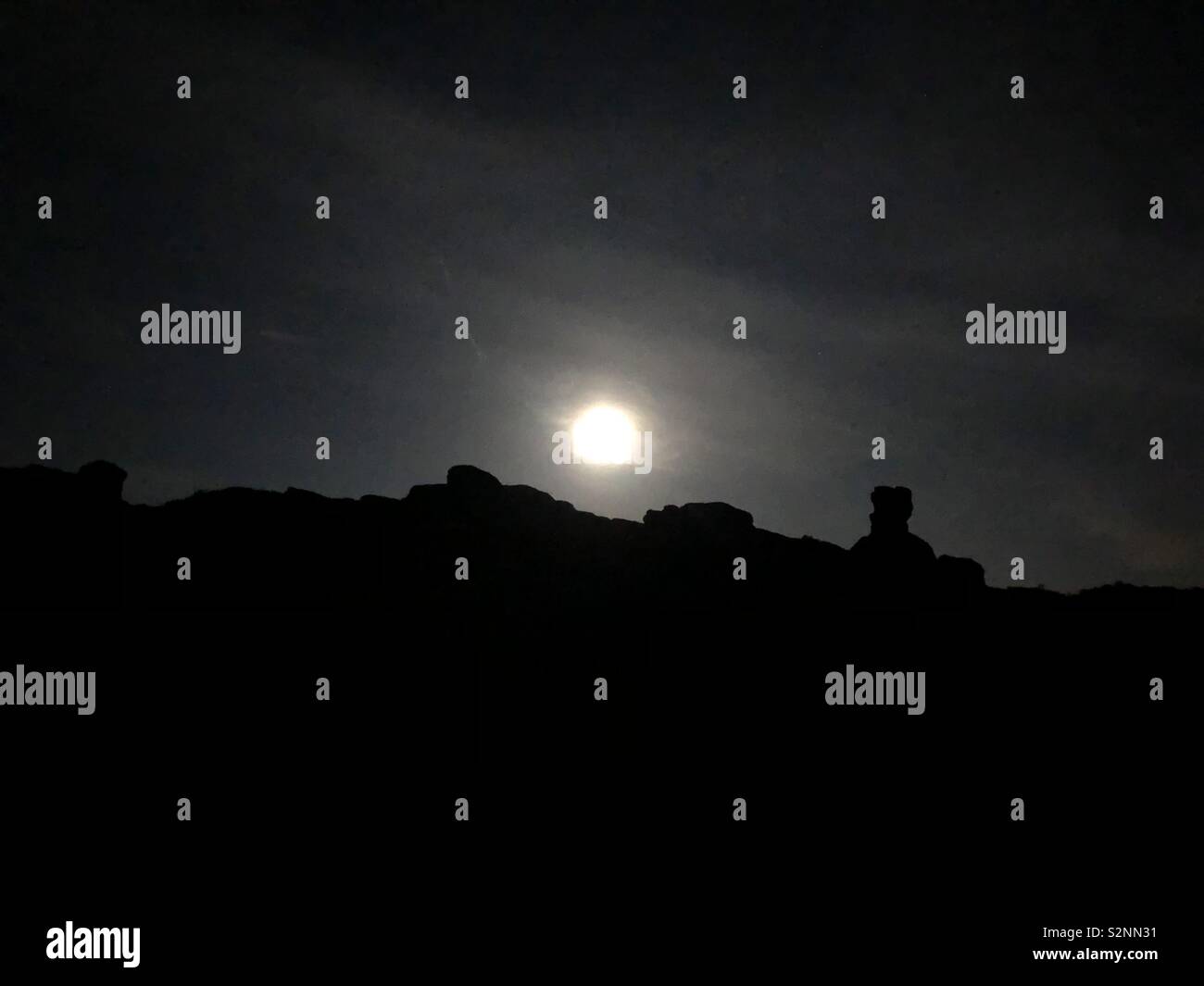 Moon rocks hi-res stock photography and images - Alamy