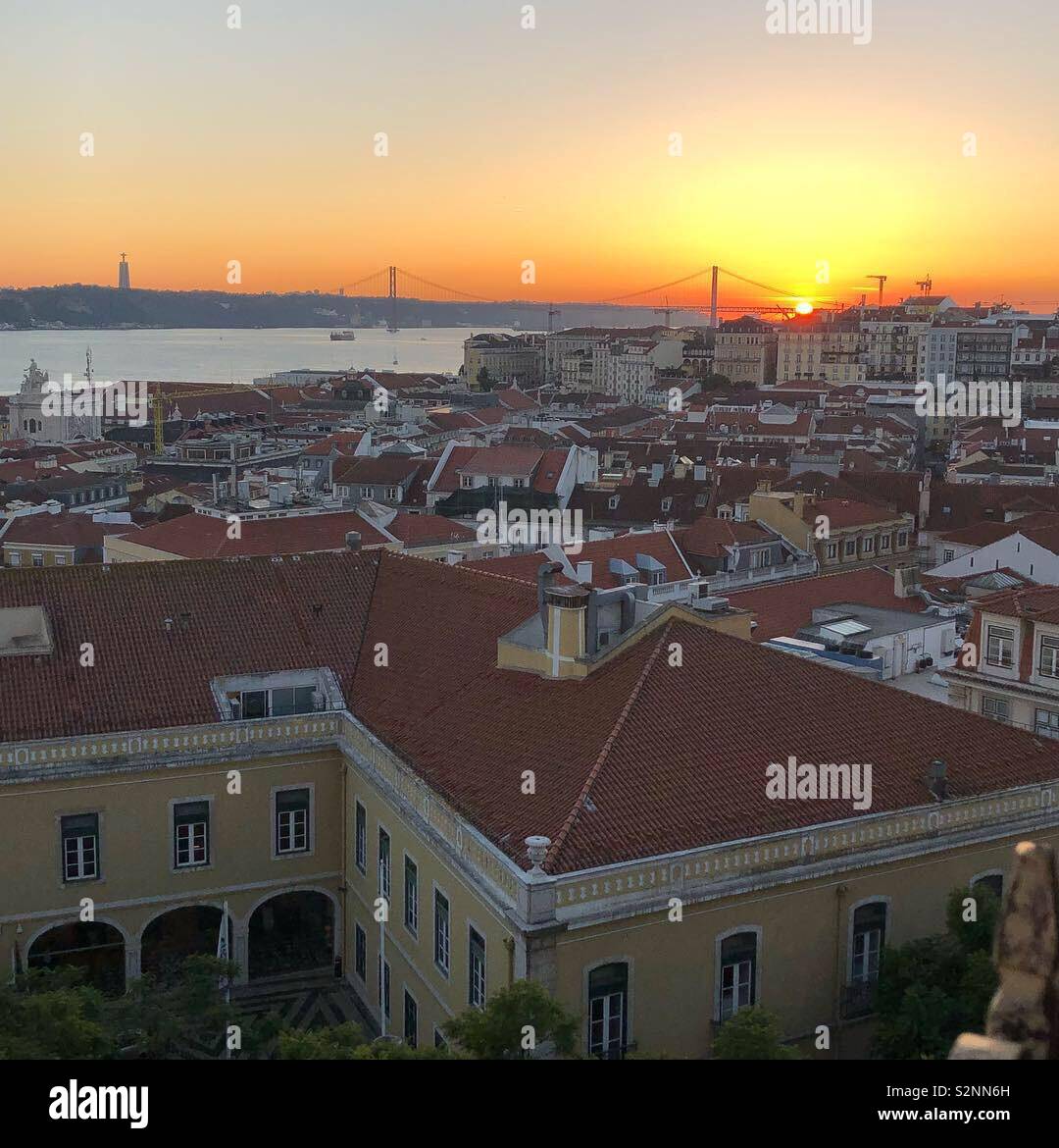 Lisbon nature hi-res stock photography and images - Alamy