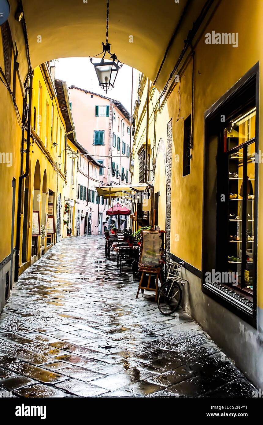 Luca italy hi-res stock photography and images - Alamy