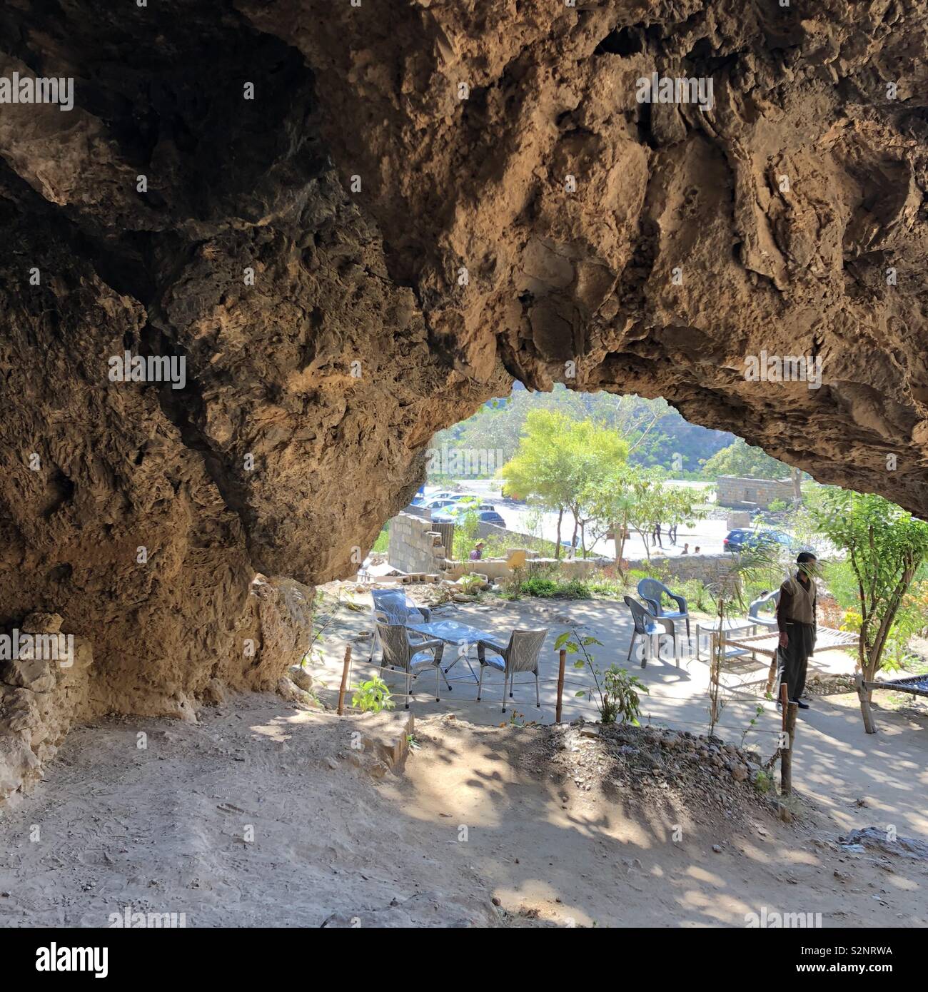 Ancient caves hi-res stock photography and images - Alamy