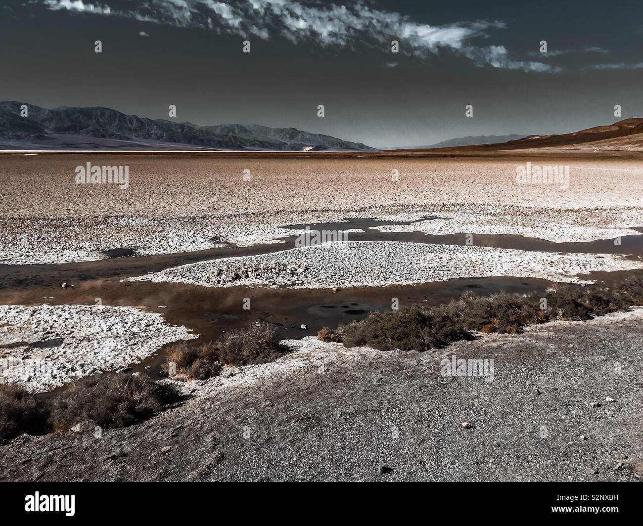 Death valley badwater hi-res stock photography and images - Alamy