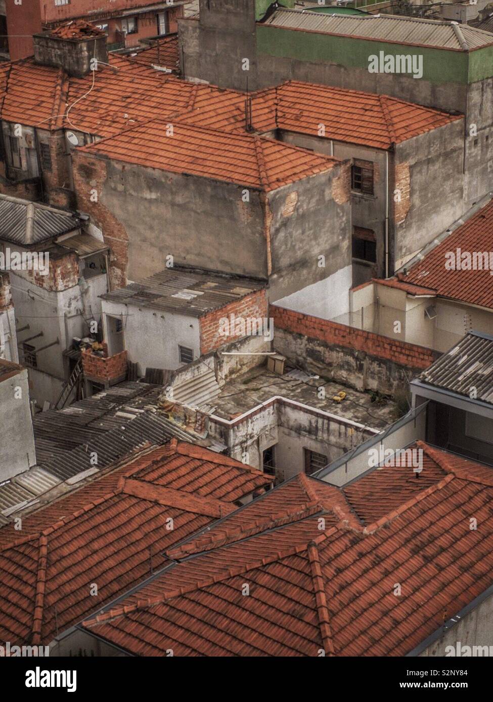 Brazilian slum hi-res stock photography and images - Alamy