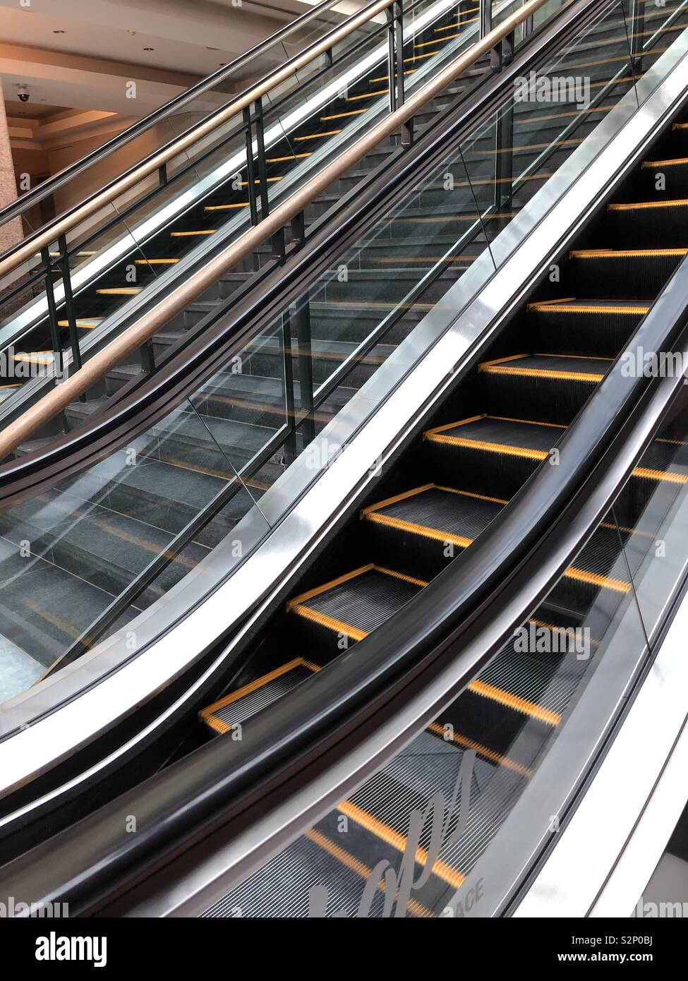 Escalator escalators hi-res stock photography and images - Alamy