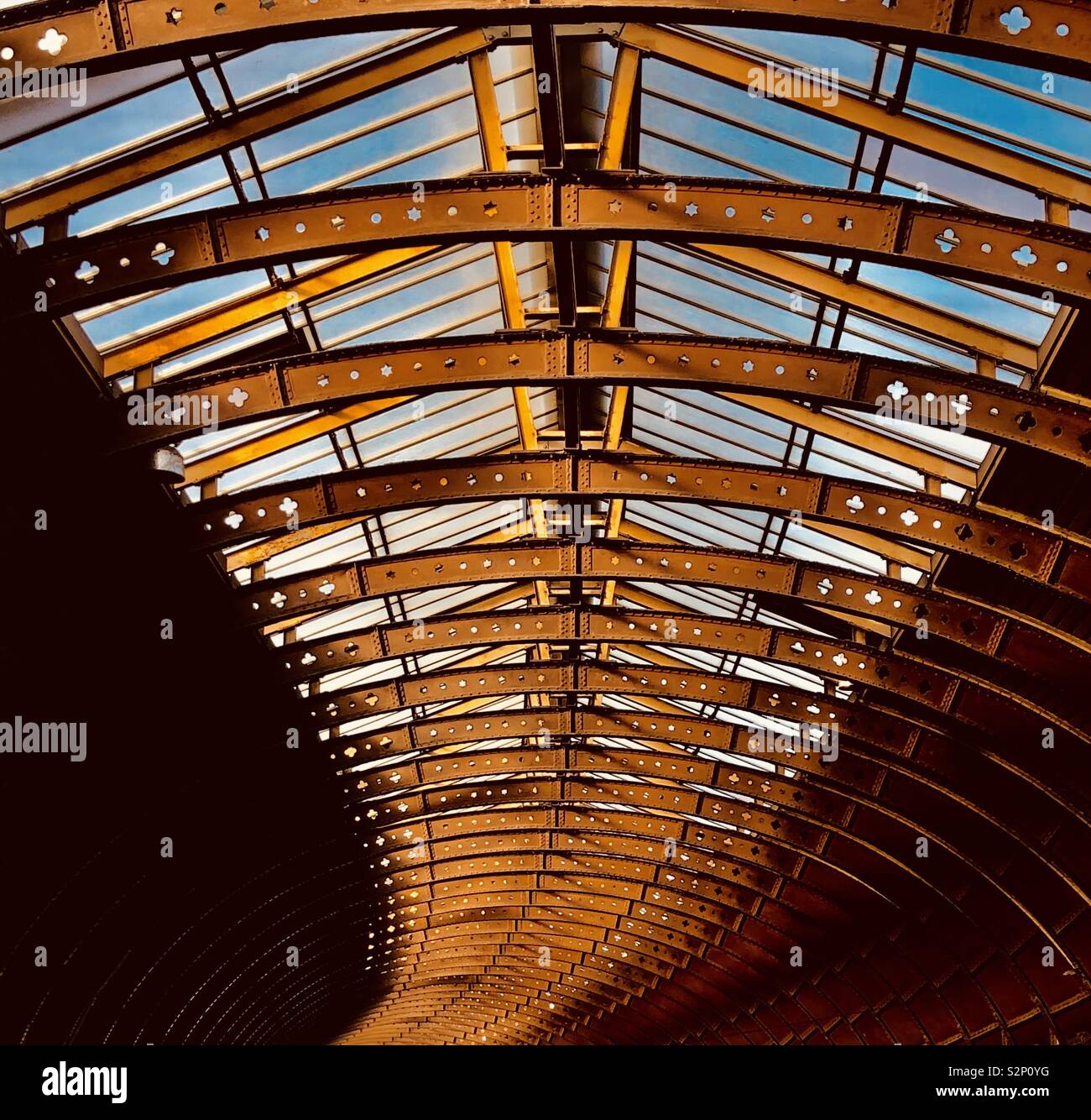 Train station roof Stock Photo - Alamy