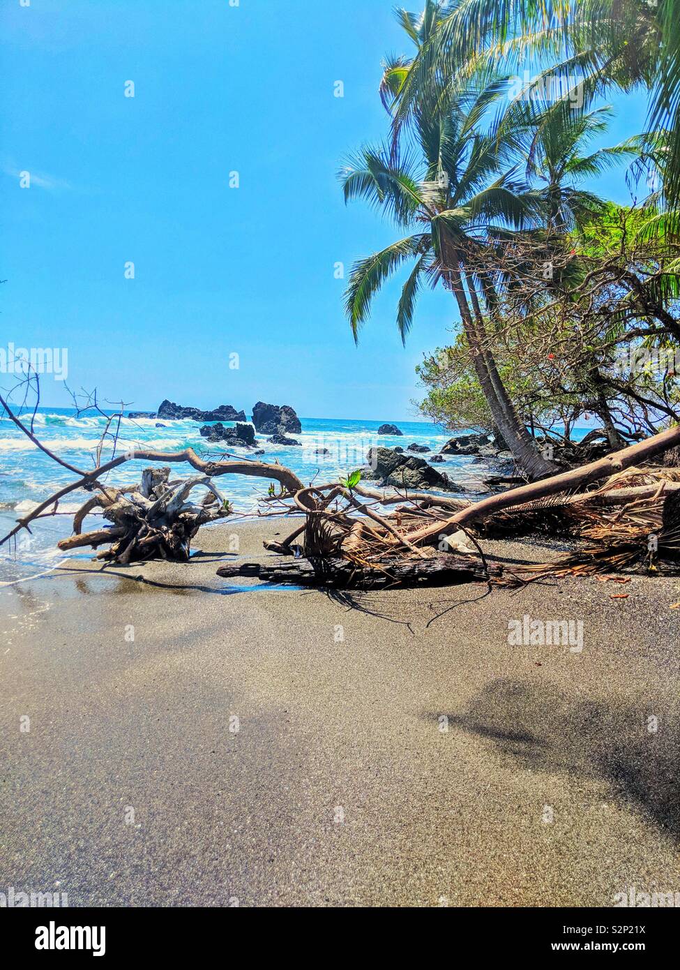 Costa rican beach hi-res stock photography and images - Alamy