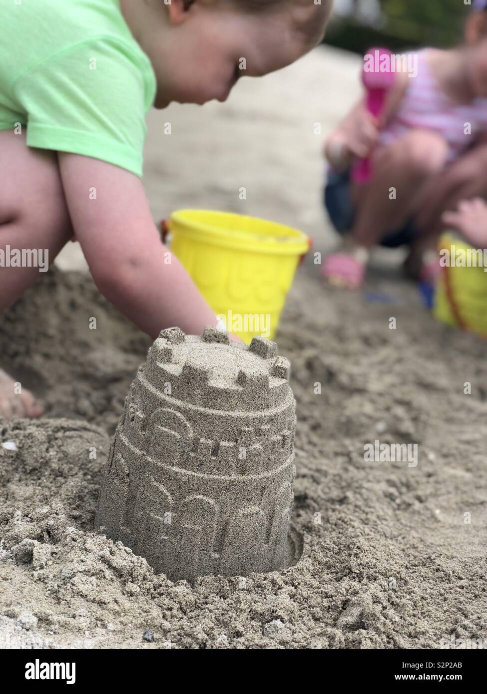 Children sandcastles hi-res stock photography and images - Alamy