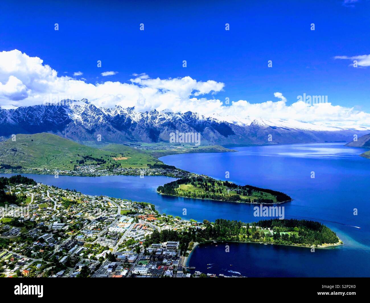 Queenstown snow hi-res stock photography and images - Alamy