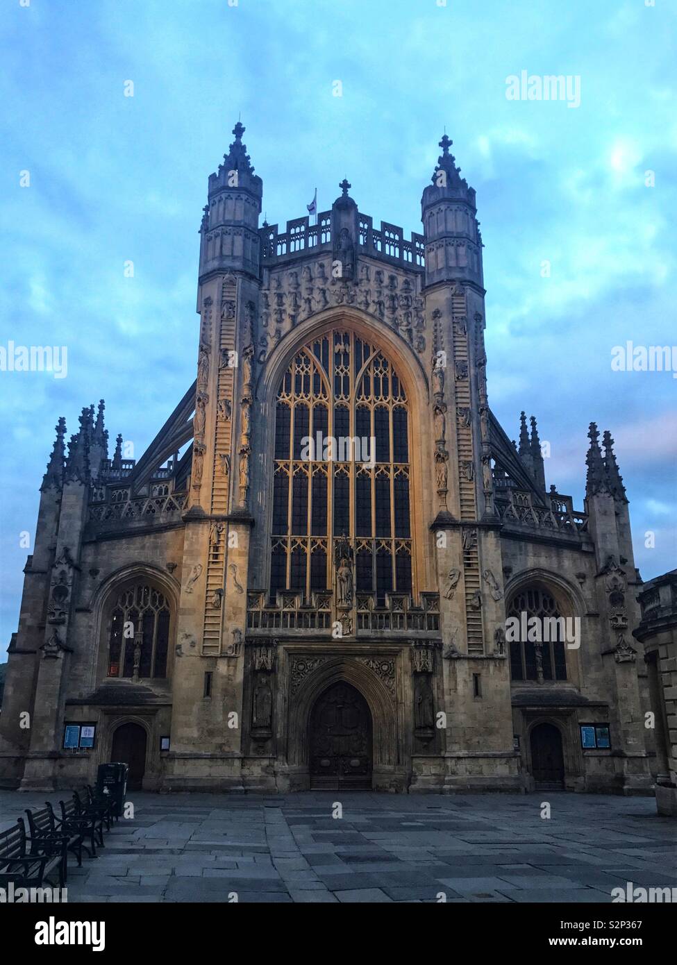 Twilight england hi-res stock photography and images - Alamy