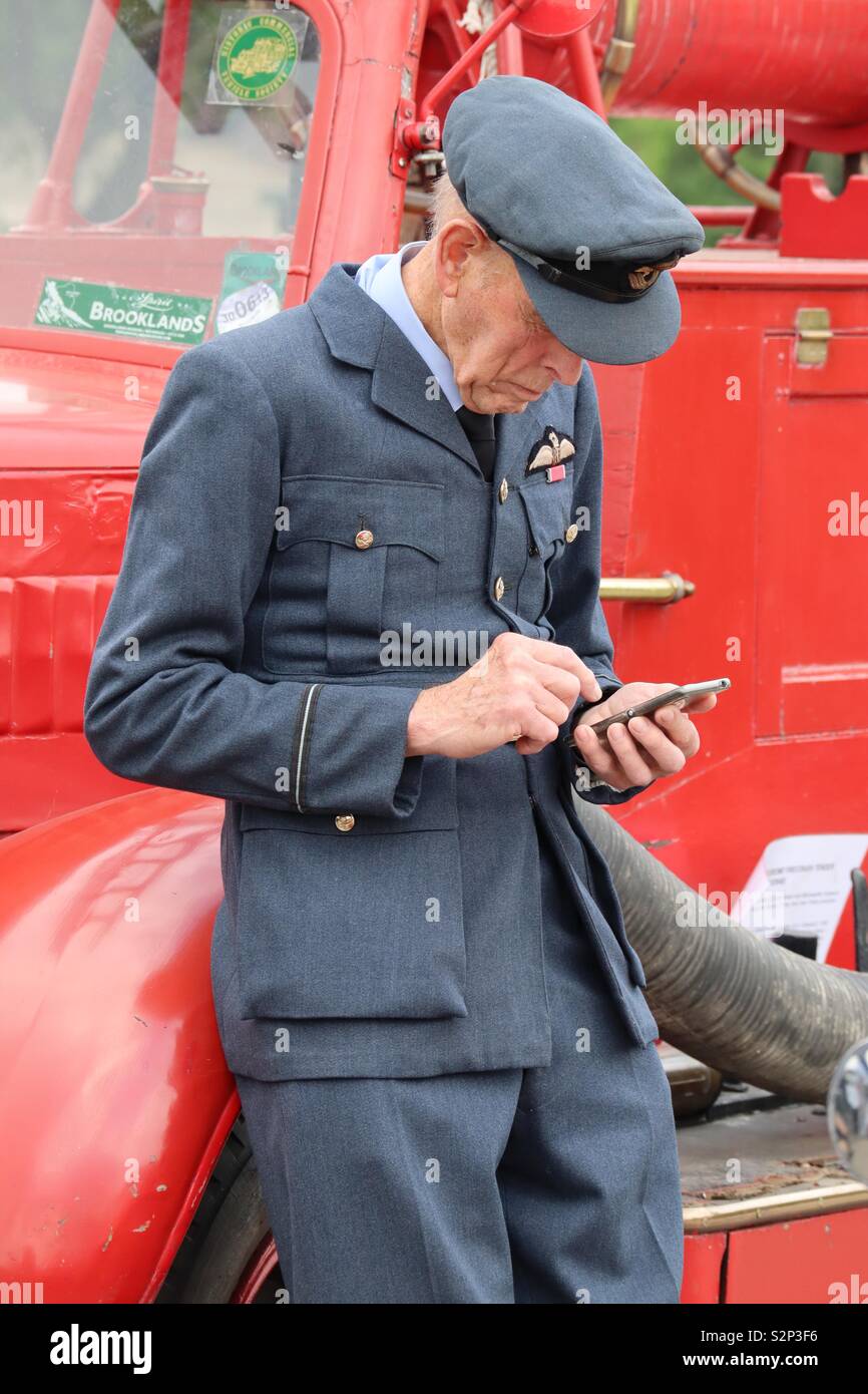 Raf officer hi-res stock photography and images - Alamy