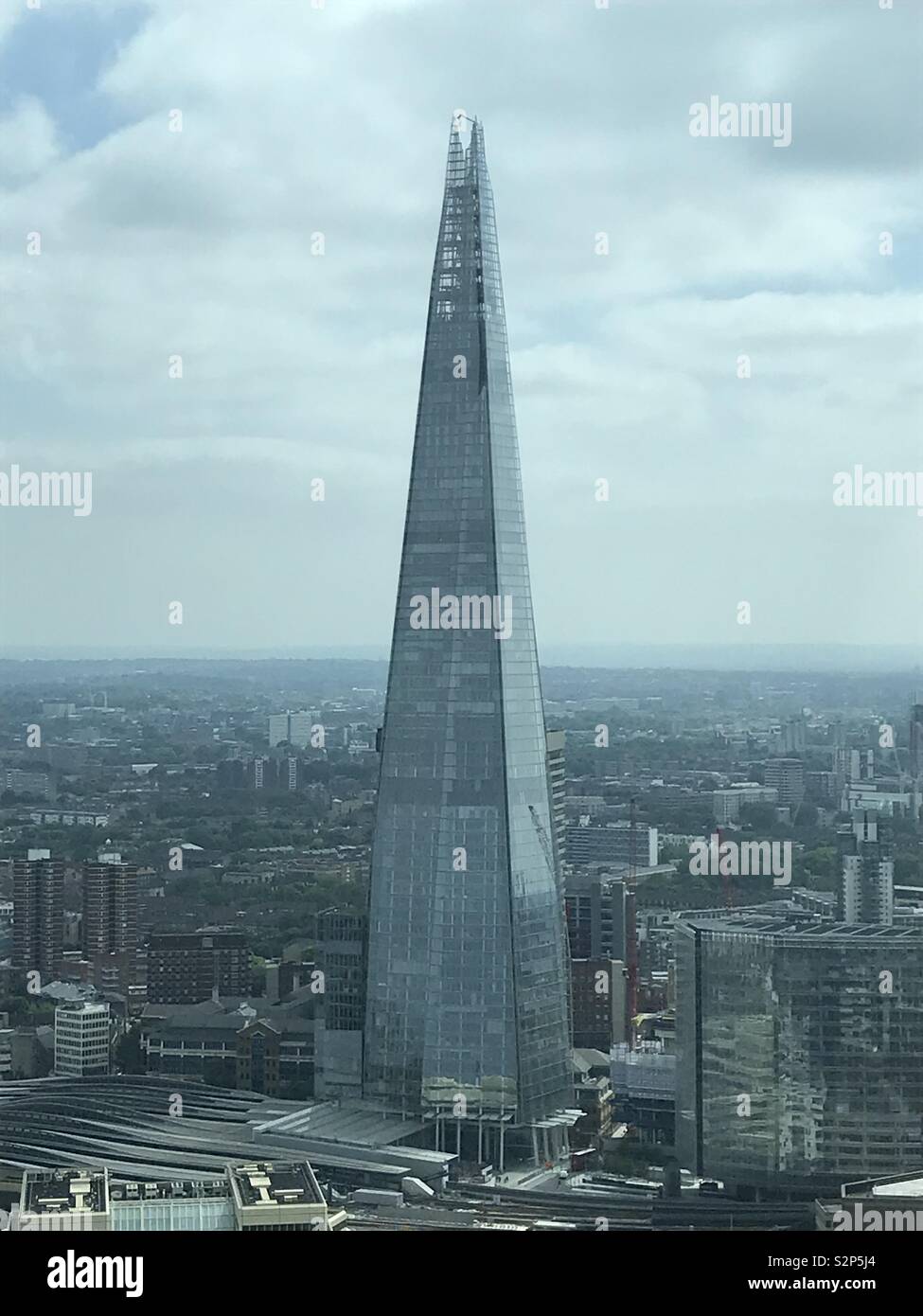 Colour Photo Of The Shard High Resolution Stock Photography and Images ...