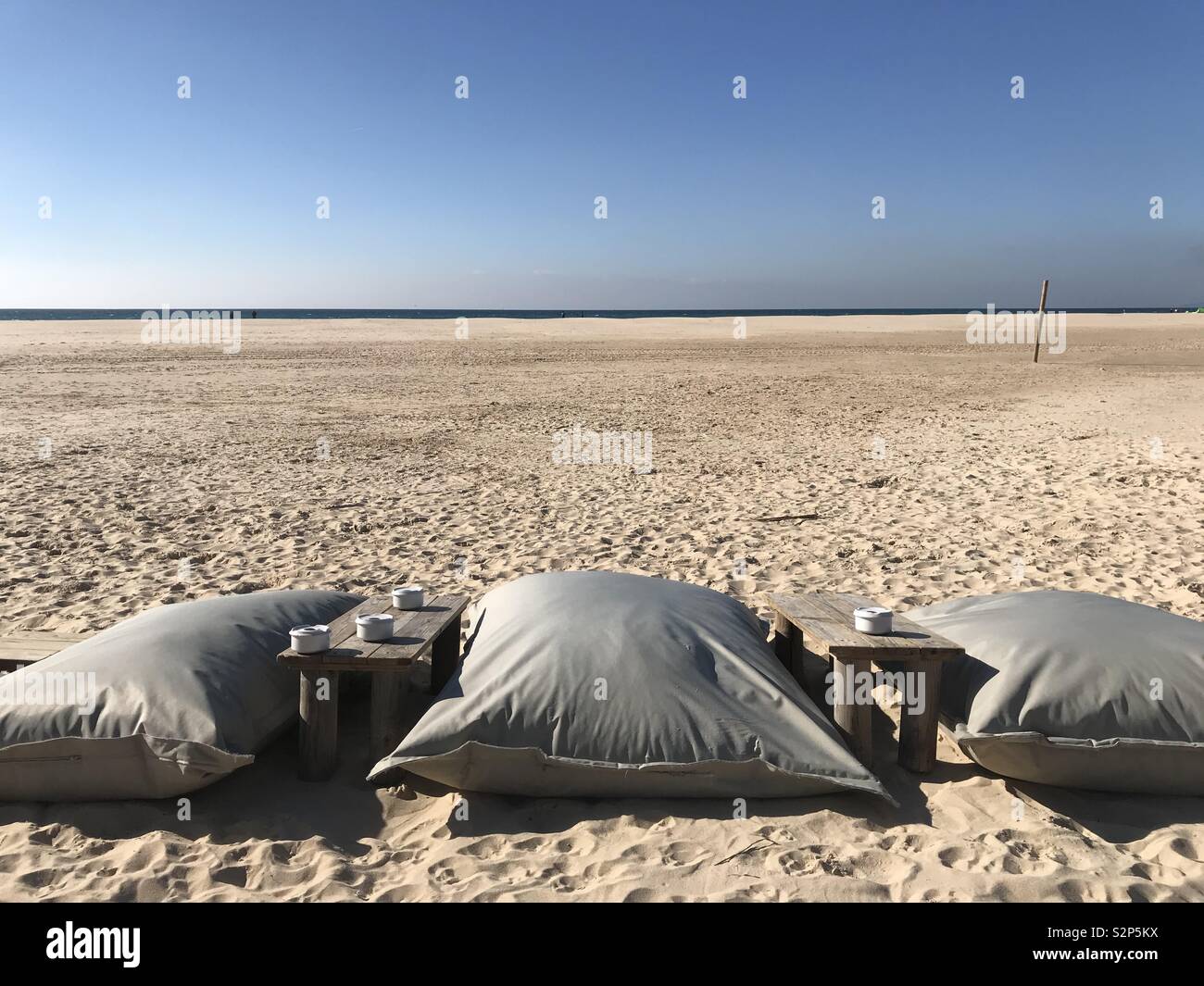 Coffe on a beach hi-res stock photography and images - Alamy
