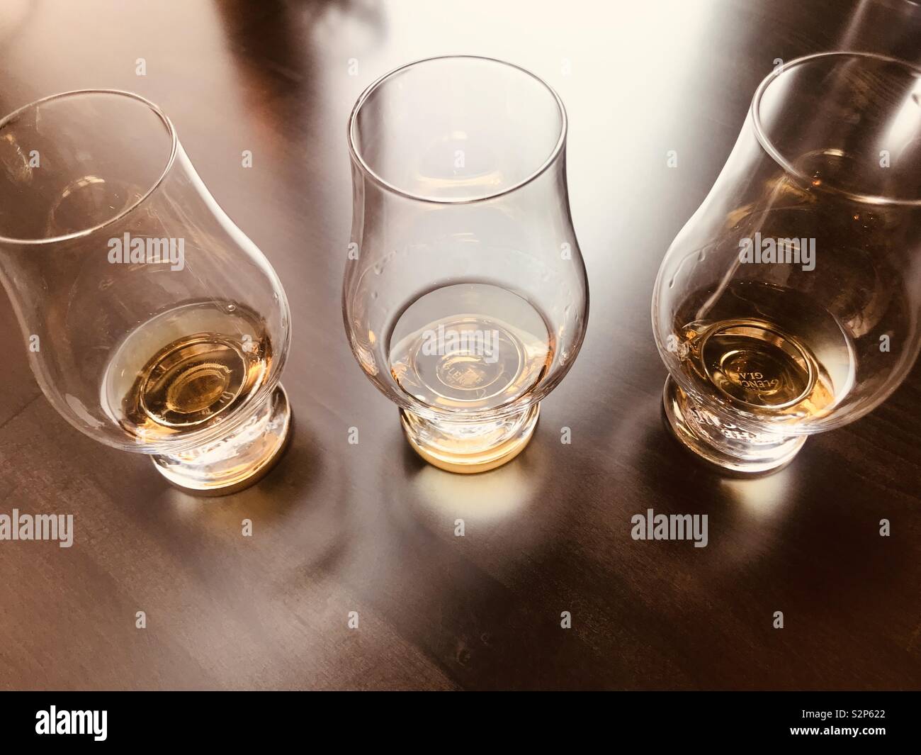 Whiskey flight hi-res stock photography and images - Alamy