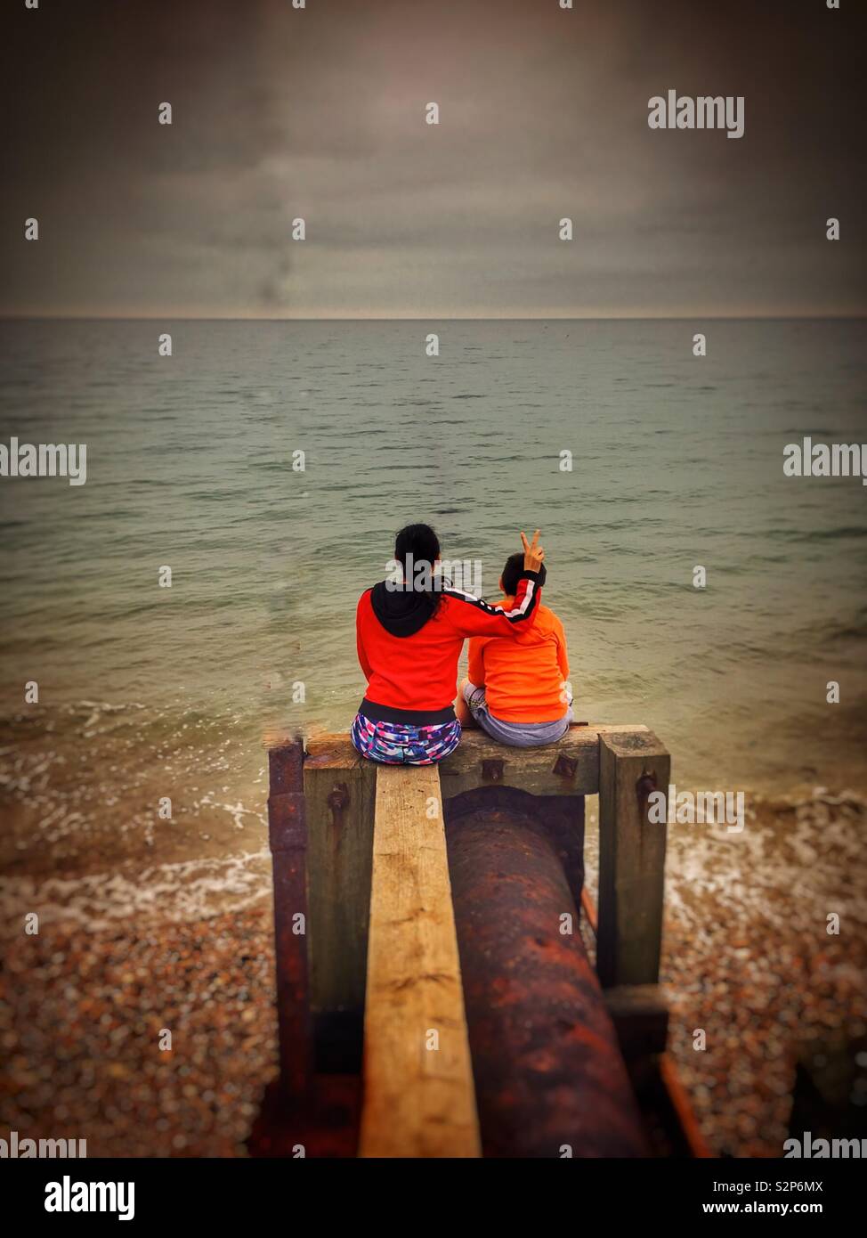 Friends at the beach Stock Photo - Alamy