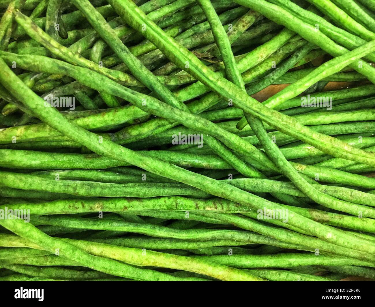 Long green beans hi-res stock photography and images - Alamy