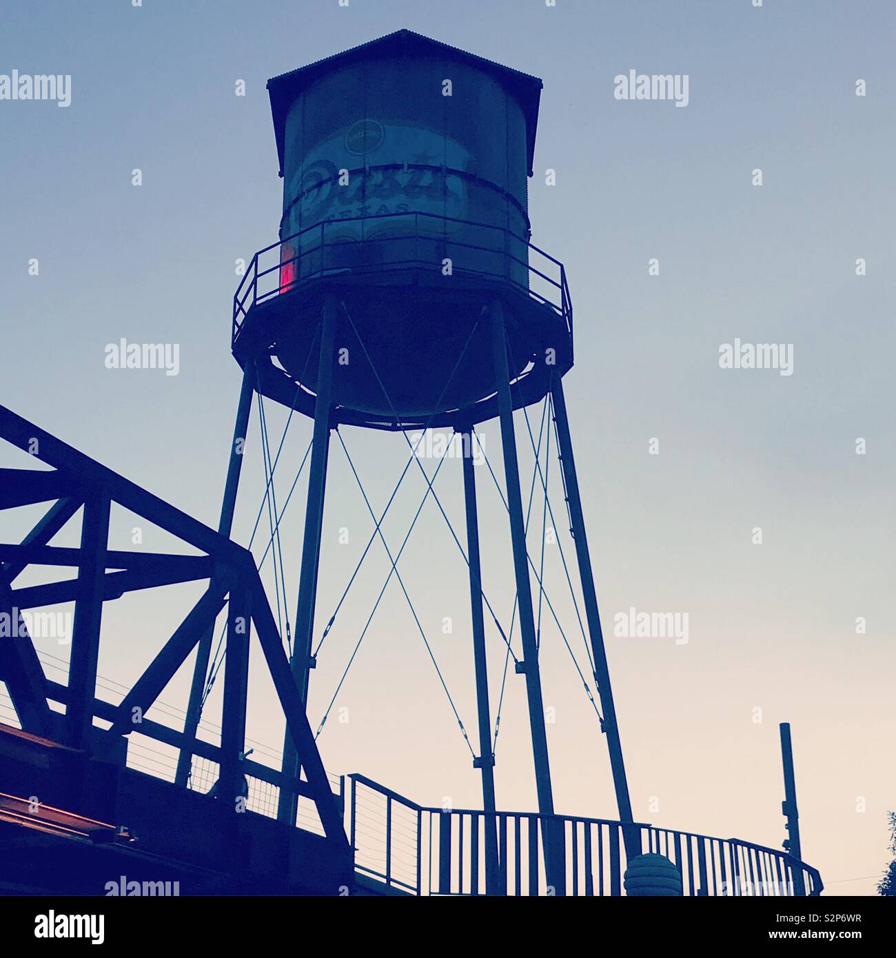 Usa water tower hi-res stock photography and images - Alamy