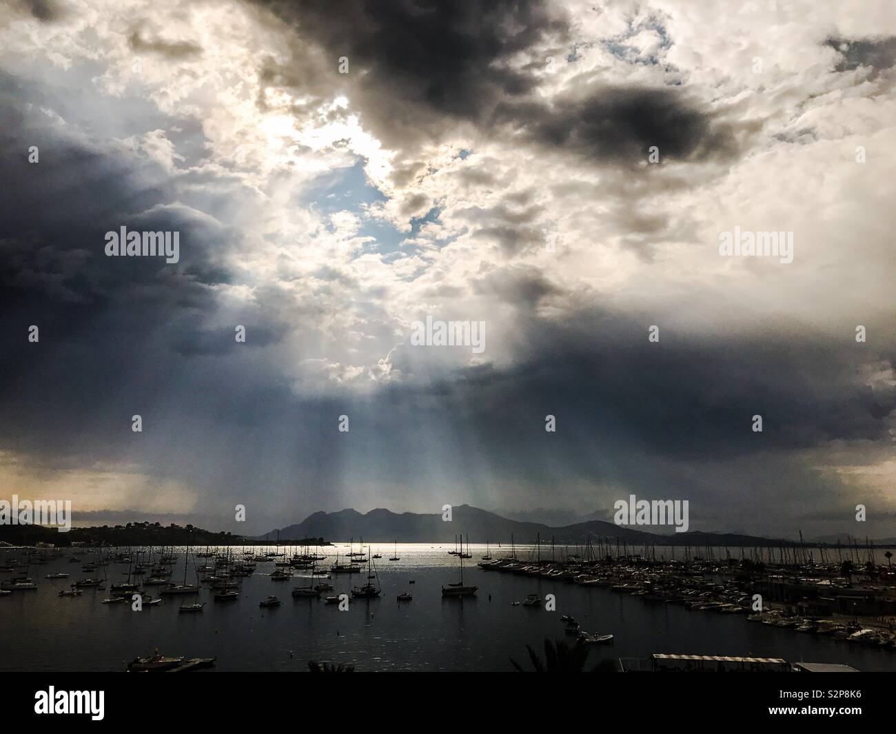 Bad weather in Puerto Pollensa, Mallorca Stock Photo - Alamy