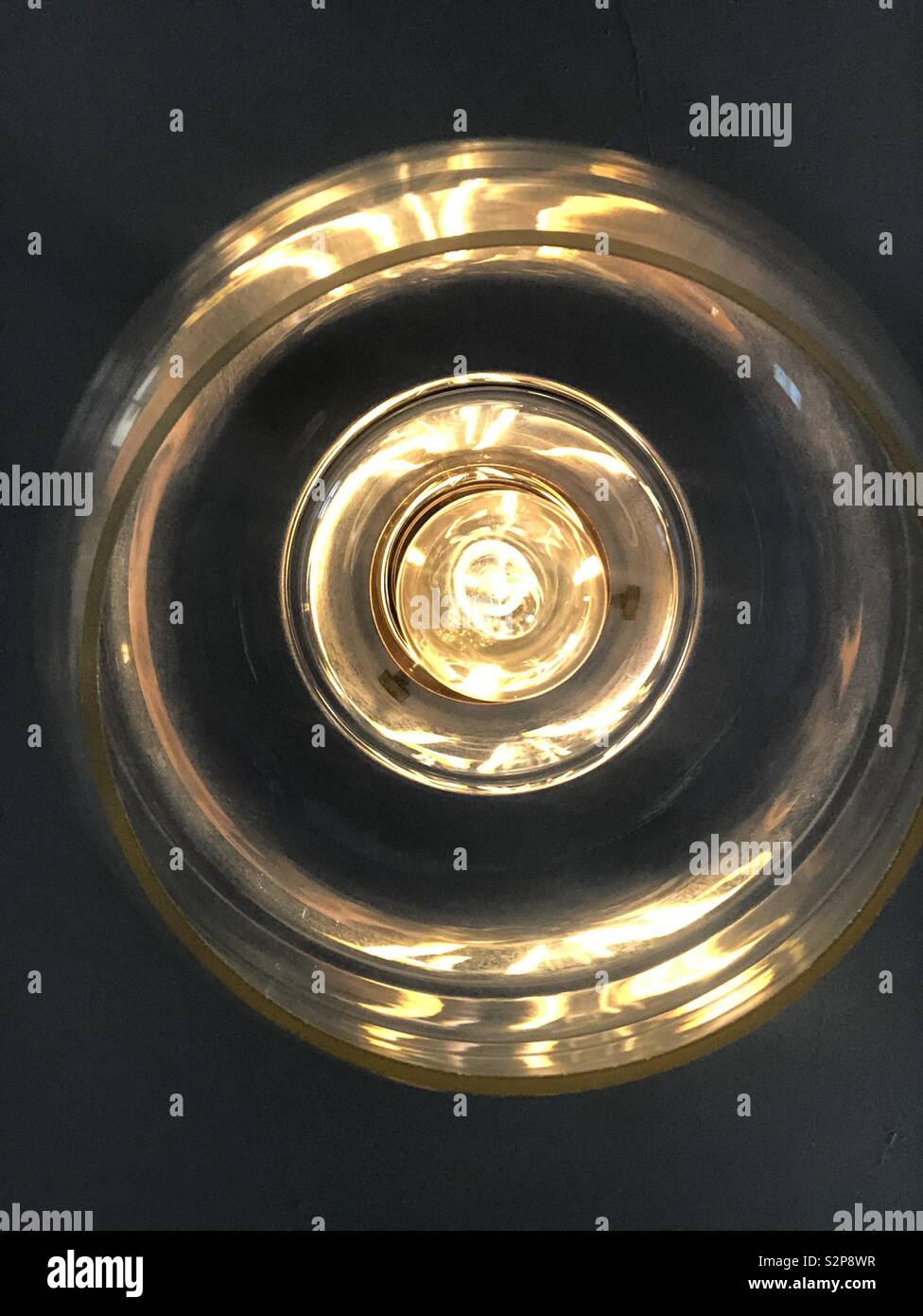 Concentric circles of light hi-res stock photography and images - Alamy