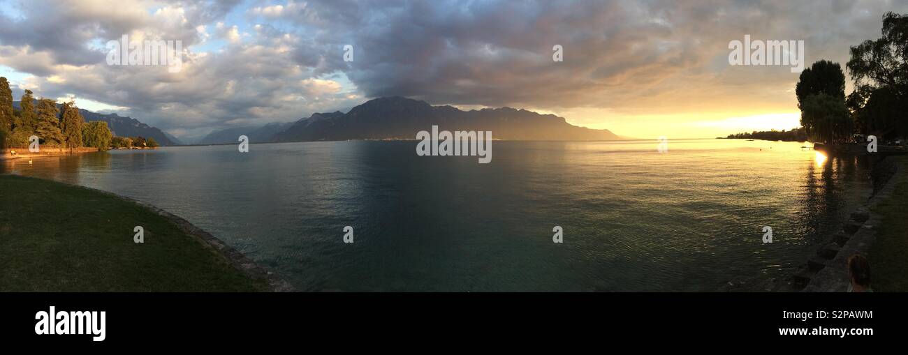 Sunset at Lake Geneva Stock Photo - Alamy